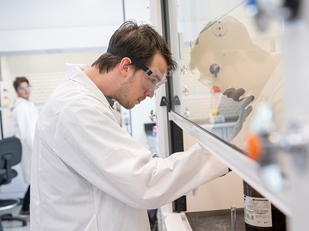 Chemistry Degrees | University of Tampa